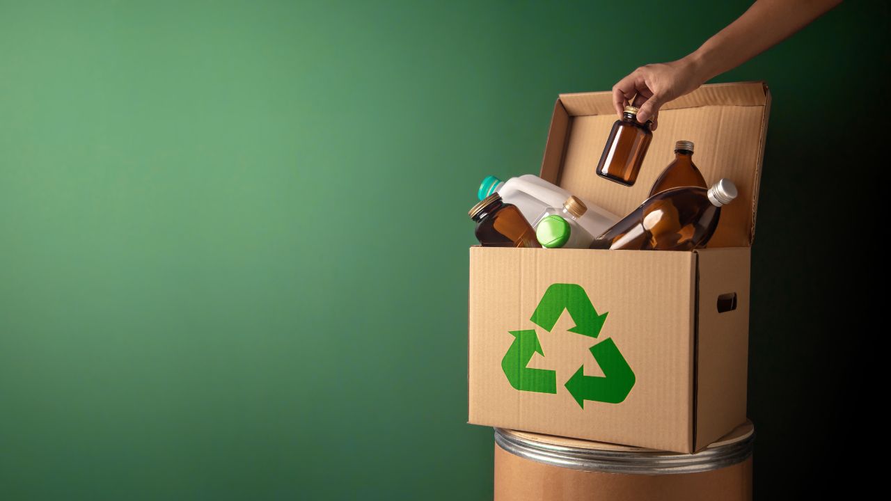 Plastonix and Vee Technologies Join Hands to Tackle Plastic Waste