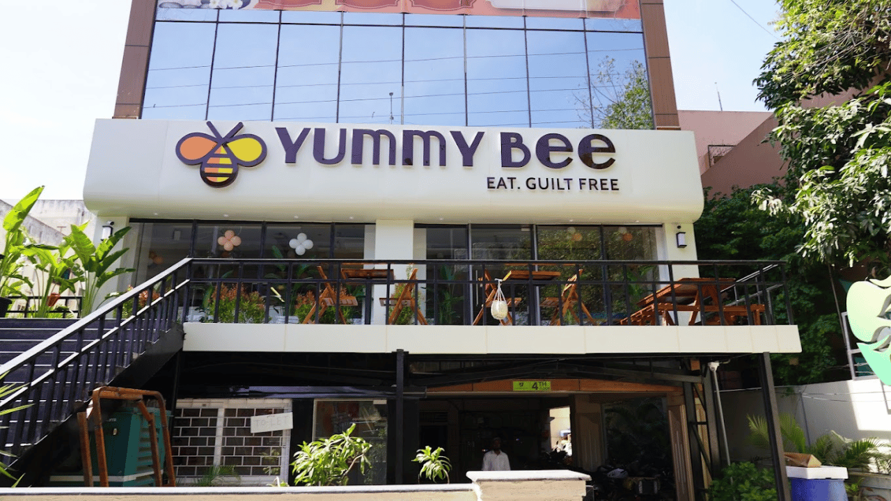 Yummy Bee: Mumbai, Bengaluru to Welcome Guilt-Free Cafes!